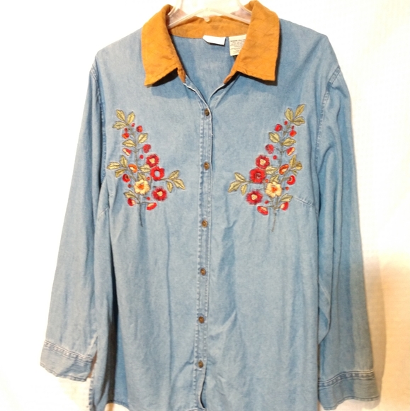 White Stag | Tops | Vintage White Stag Plus Floral Embroidered Shirt ...